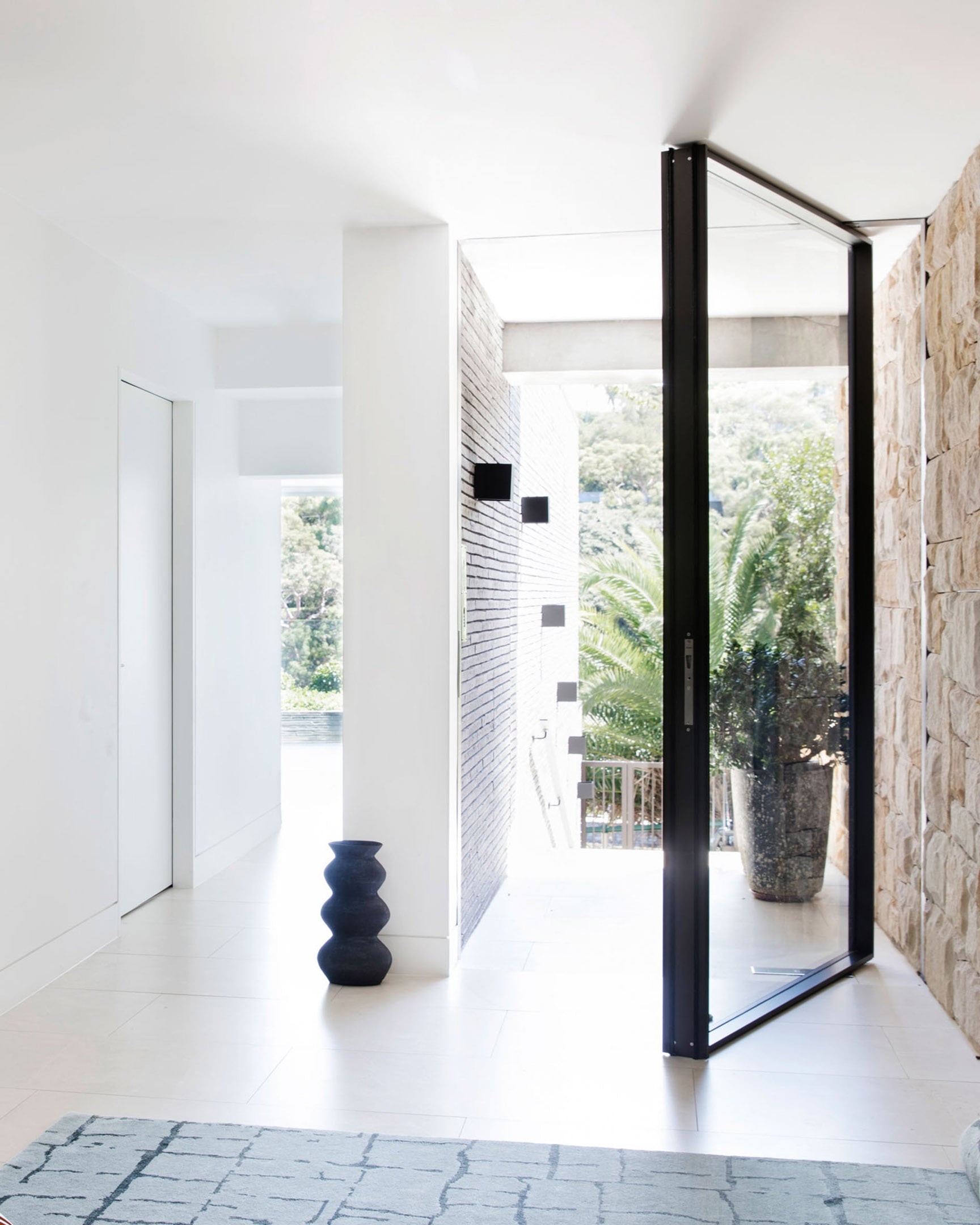 Vitrocsa Australia : Pivot